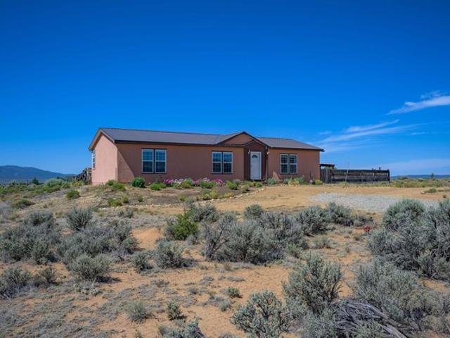 1 Camino Halcon, El Prado, NM 87529