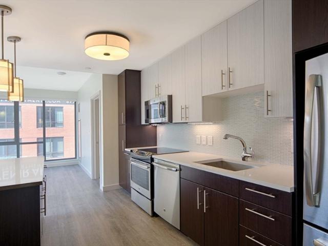 1 Canal St, Unit 738, Boston, MA 02114 | MLS #73495 | Compass