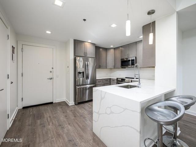 1 Carriage City Plz Apt 1214, Rahway, NJ 07065