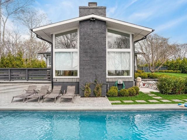 1 Carver St, Sag Harbor, NY 11963 | MLS #990791 | Compass