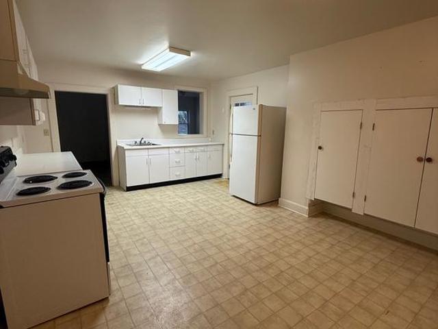 1 Center # 2