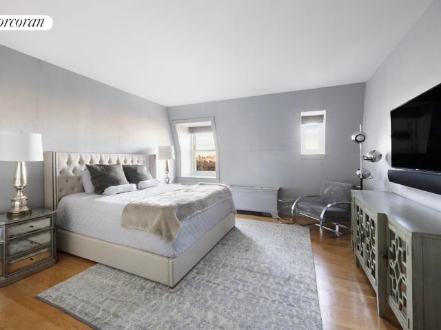 1 Central Park South, Unit RES1707
