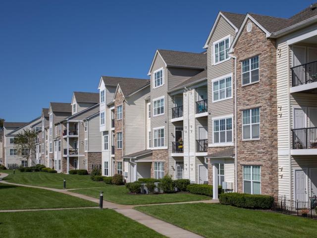 1 Charles Pond Drive 4 425