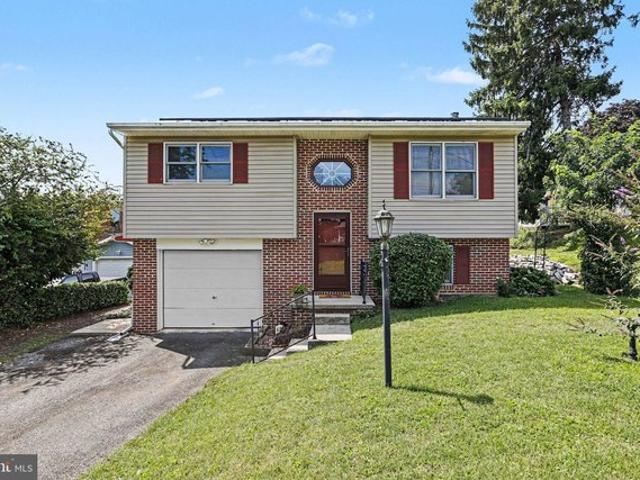 1 Cherry Ave, Marietta, PA 17547
