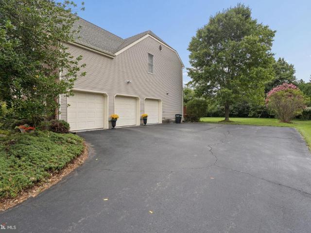 1 Chesapeake Court