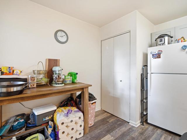 1 Chesapeake Dr