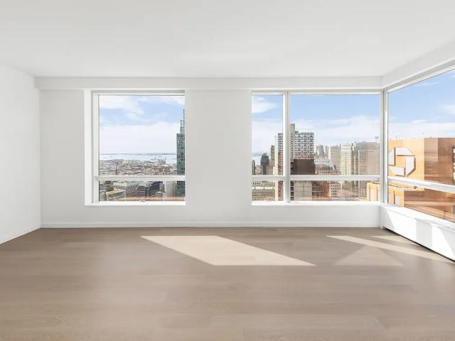 1 City Point 42A