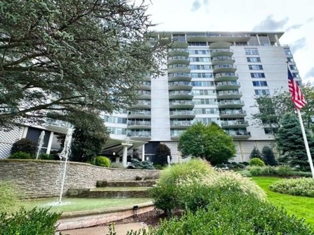 1 Claridge Dr Apt 1000, Verona, NJ 07044