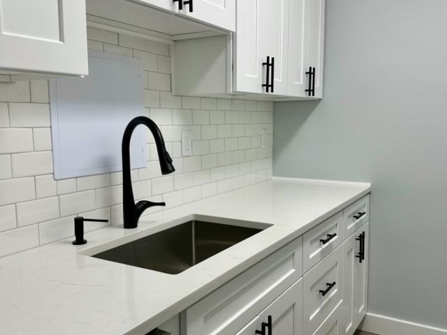 1 Claridge Dr Apt 1000 #