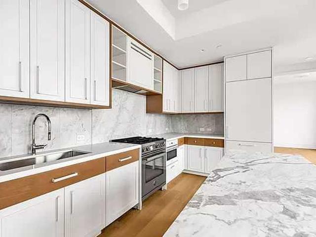1 Clinton Street, Unit 17B | Compass