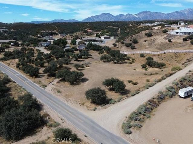 1 Coleridge, Oak Hills, CA 92344
