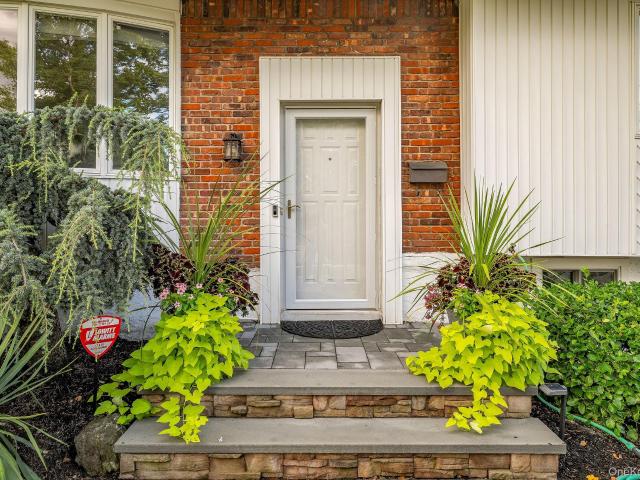 1 Cortland Avenue