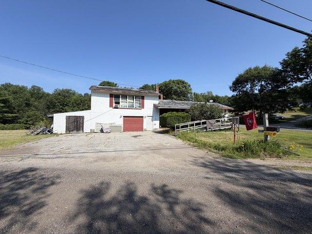 1 County Rd, Greene, ME 04236