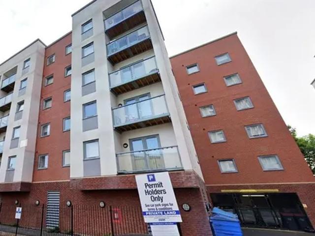 1 Craven Drive, Salford, M5 3DT, United Kingdom | 2 bed apartment for rent #117175380 | Rentberry