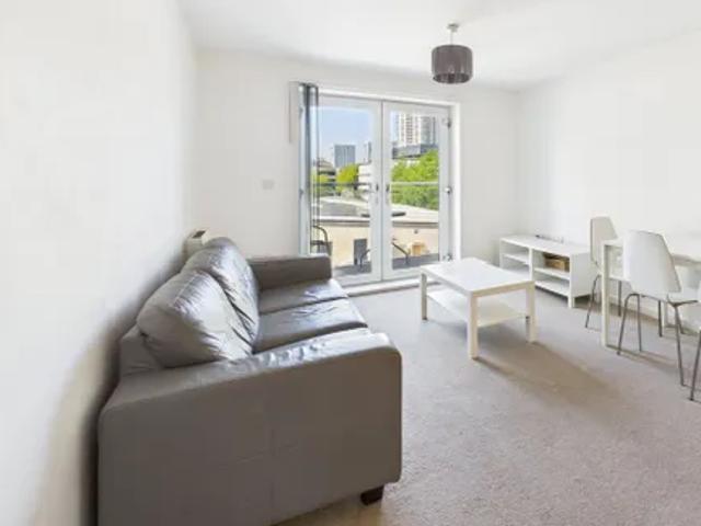 1 Craven Drive, Salford, M5 3DT, United Kingdom | 2 bed house for rent #166814311 | Rentberry