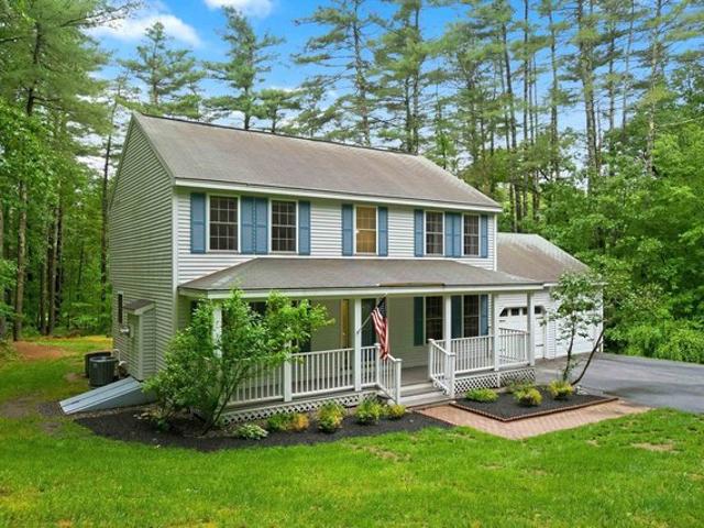 1 Cricket Hill Dr, Amherst, NH 03031