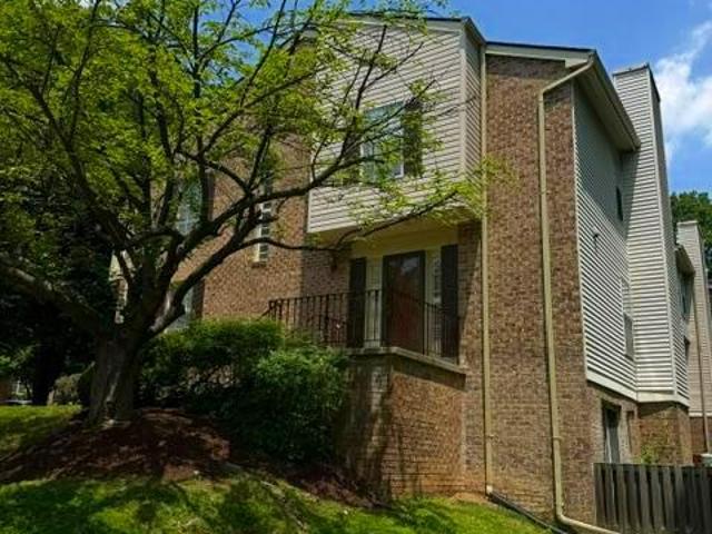 1 Dunsinane Court # 1 61