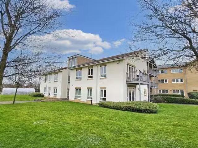 1 Danbury Place, Leicester 2 bed retirement property £120,000