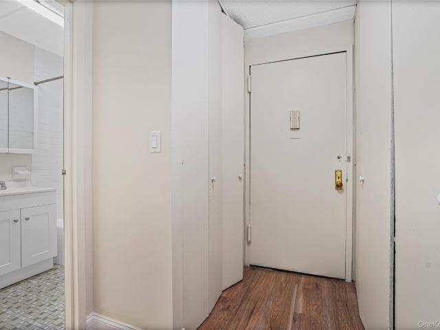 1 David Ln, Unit 2A, Yonkers, NY 10701 | MLS #993743 | Compass