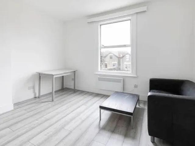 1 Dean Road, London, NW2 5AB, United Kingdom | 1 bed apartment for rent #167776002 | Rentberry