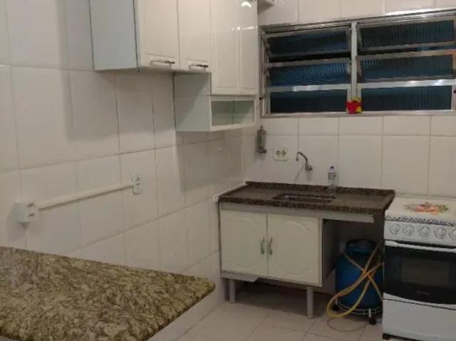 1 Dormitório Reformado 40m2 Largo da Pólvora A 05 minutos do Metrô Liberdade/ $ 265 Mil