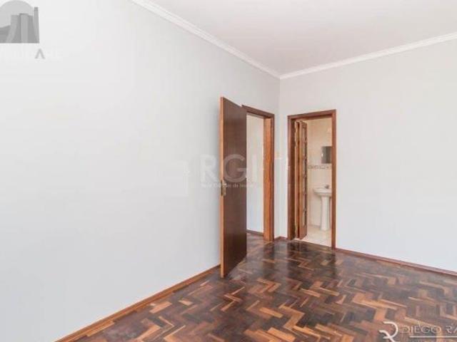 1 dormitório, 46m² de área privativa Bairro Azenha
