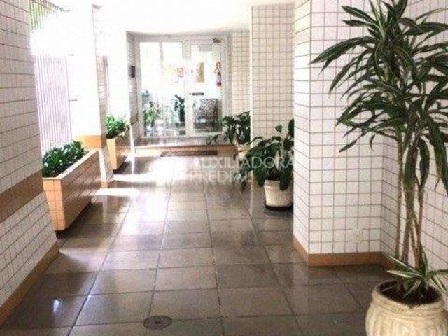 1 dormitório com elevador bairro Cidade Baixa Porto Alegre