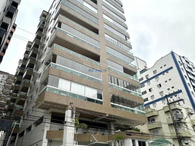 1 Dormitório Amplo a 100 metros da Praia na Ocian! IST131