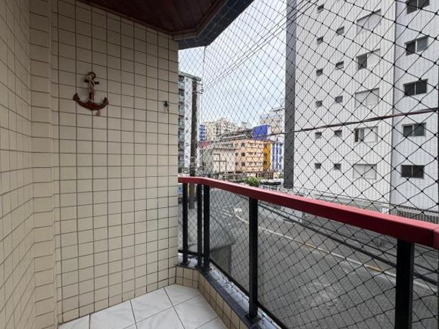 1 dormitório amplo, mobiliado, localização privilegiada e valor melhor ainda, confira!