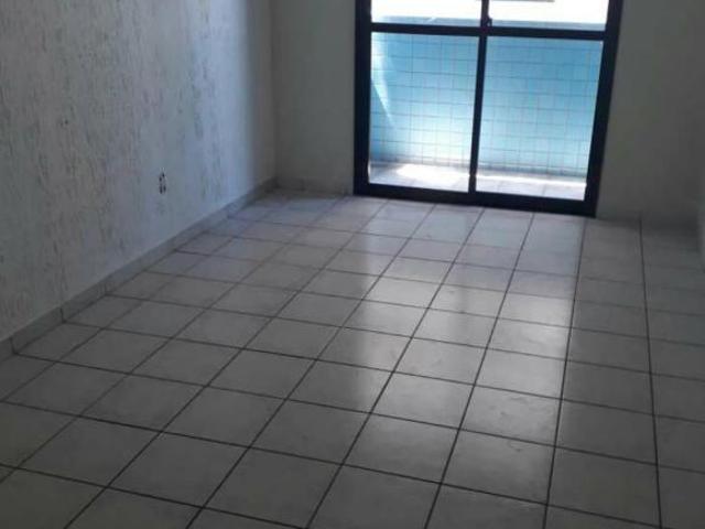 1 Dormitório Elevador 250m da Praia