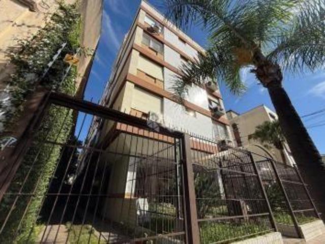1 dormitório junto à Redenção