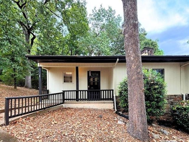 1 Eufaula Trl, Cherokee Village, AR 72529