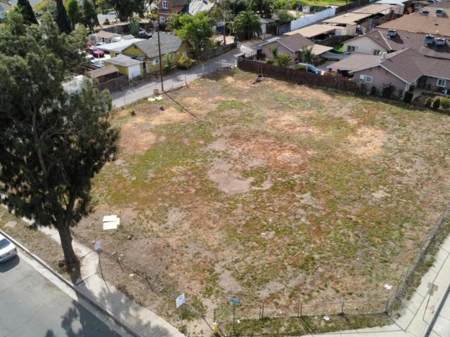 1 E 4th St, Perris, CA 92570 | MLS #219142 DA | Compass