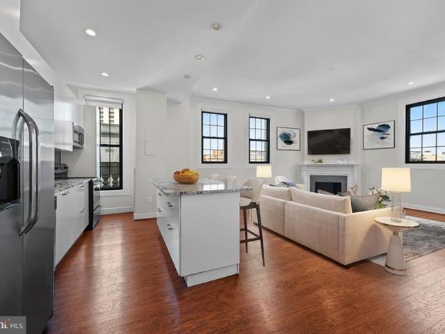 1 E Chase St Apt 305, Baltimore, MD 21202