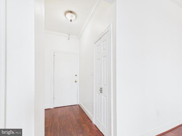 1 E Chase Street # 814