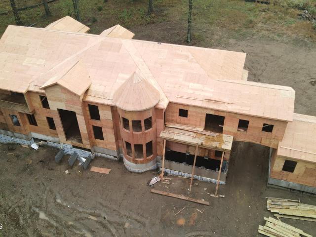 1 E Davey Place