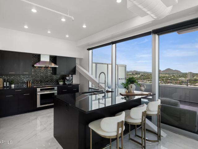 1 e lexington avenue # 1602