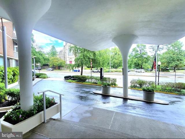 1 E University Parkway # 1408