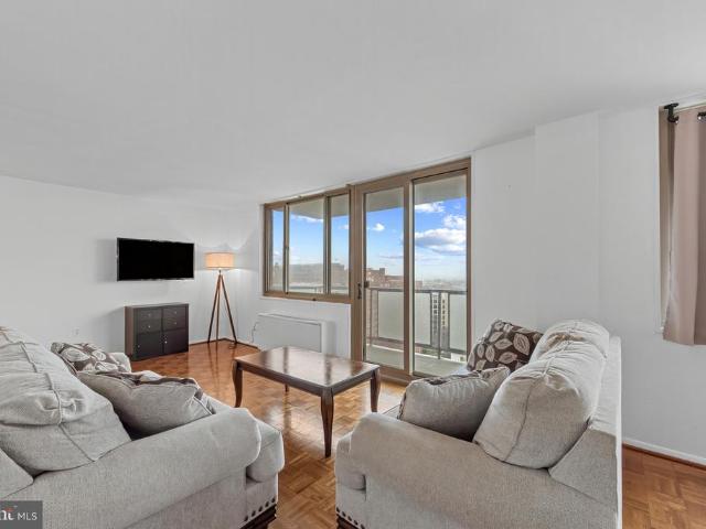 1 E University Parkway # 1205