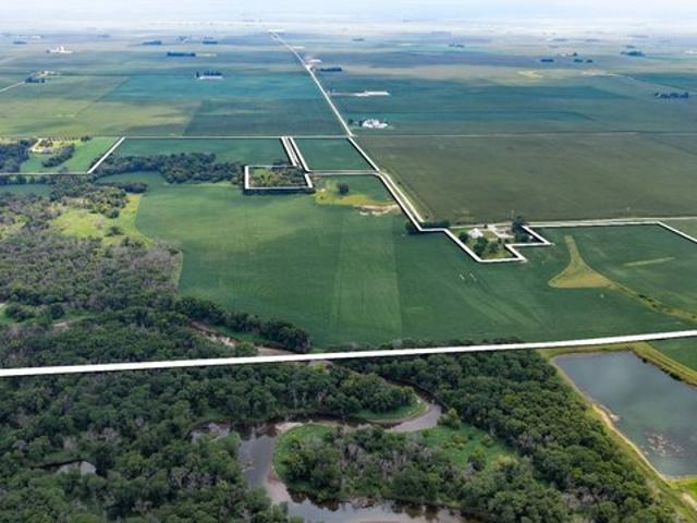 1 Eagle Ave, Alden, IA 50006