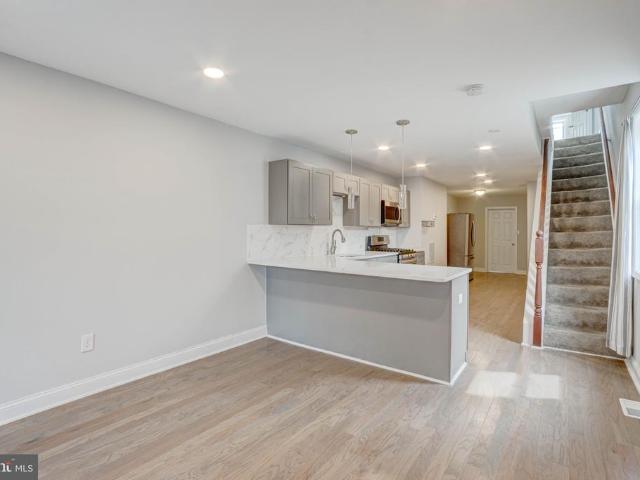 1 East Avenue