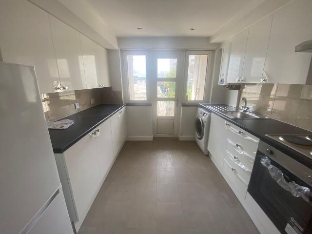 1 Eastleigh Road, London E17, 3 bed flat to rent, £2,200 pcm | PrimeLocation