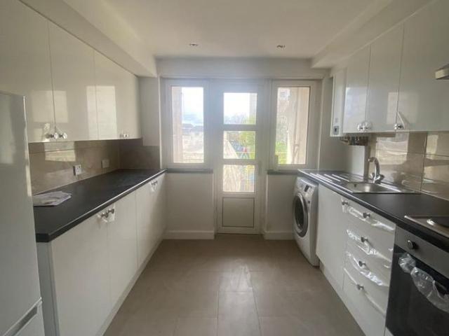 1 Eastleigh Road, London E17, 3 bed flat to rent, £2,200 pcm | PrimeLocation