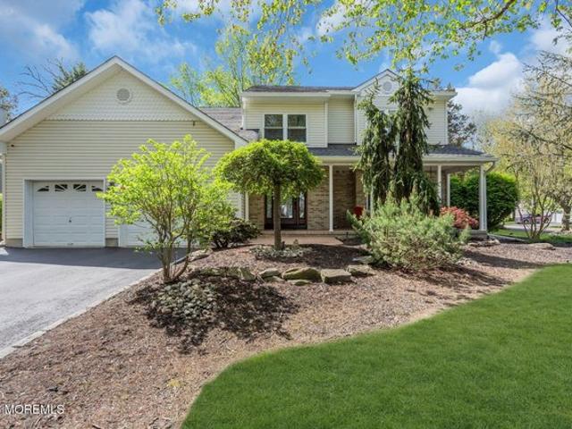 1 Edinburgh Ct, Jackson, NJ 08527