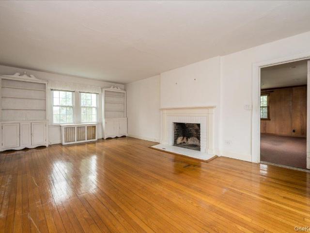 1 Edna Place