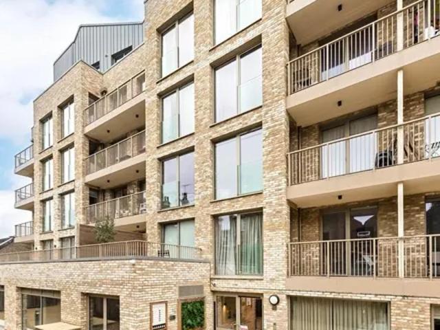 1 Espalier Gardens, London, NW6 2BS, United Kingdom | 2 bed apartment for rent #138694027 | Rentberry