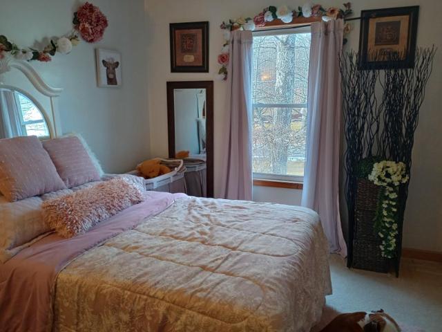 1 furnished Room