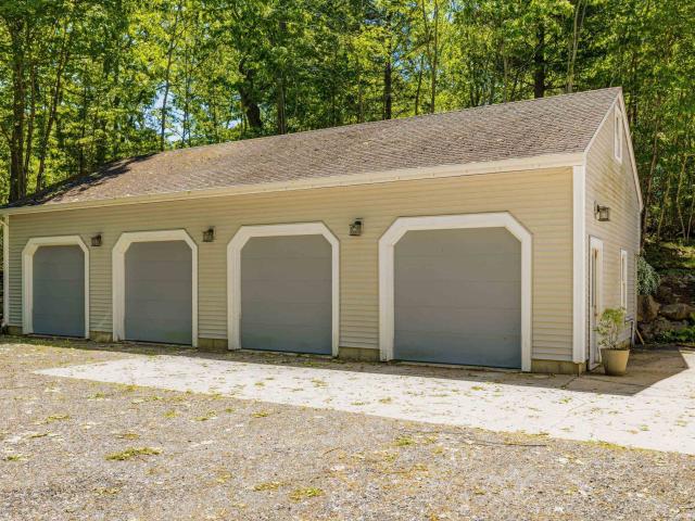 1 Fieldstone Estates Road