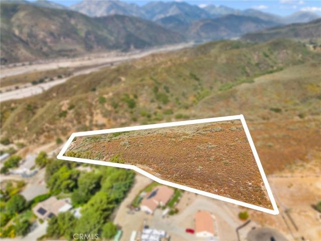 1 Foresthill Ct, San Bernardino, CA 92407 | MLS #IG25195 | Compass