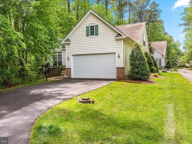 1 Freeport Ln, Berlin, MD 21811